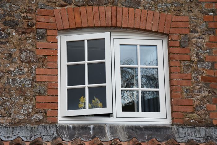 Cottage Windows - 10 Year Guarantee | Anglian Home