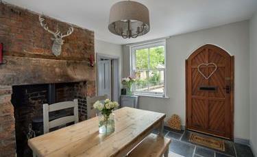 Types of Windows - Victorian, Georgian & Edwardian Windows | Anglian Home