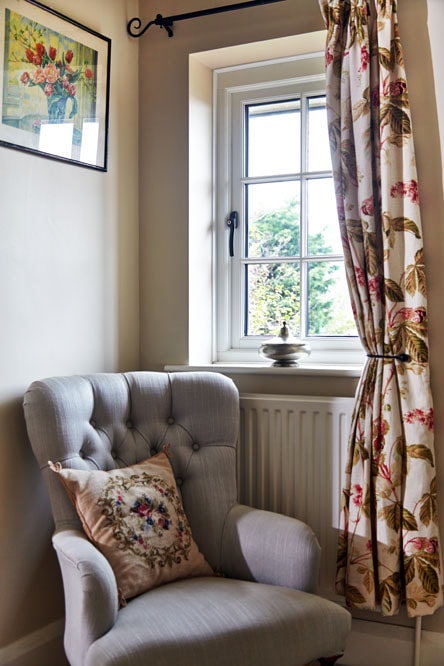 Cottage Windows - UPVC & Wooden Cottage Style Windows